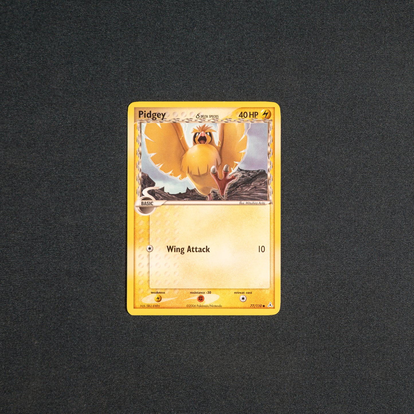 Pidgey (Delta Species) - Holon Phantoms (HP) – Gold Nugget Cards